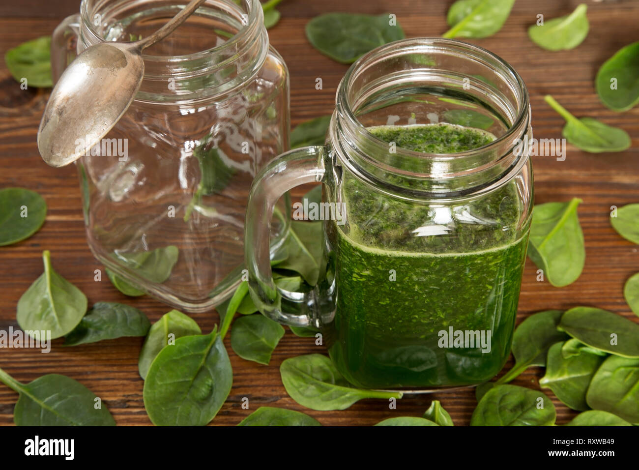 Make a smoothy hi-res stock photography and images - Alamy