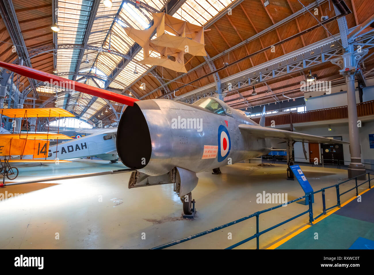 Manchester aircraft museum hi-res stock photography and images - Alamy