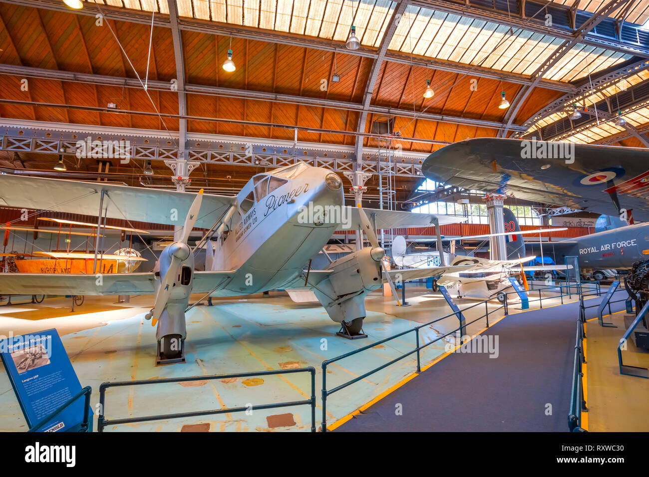 Manchester aircraft museum hi-res stock photography and images - Alamy