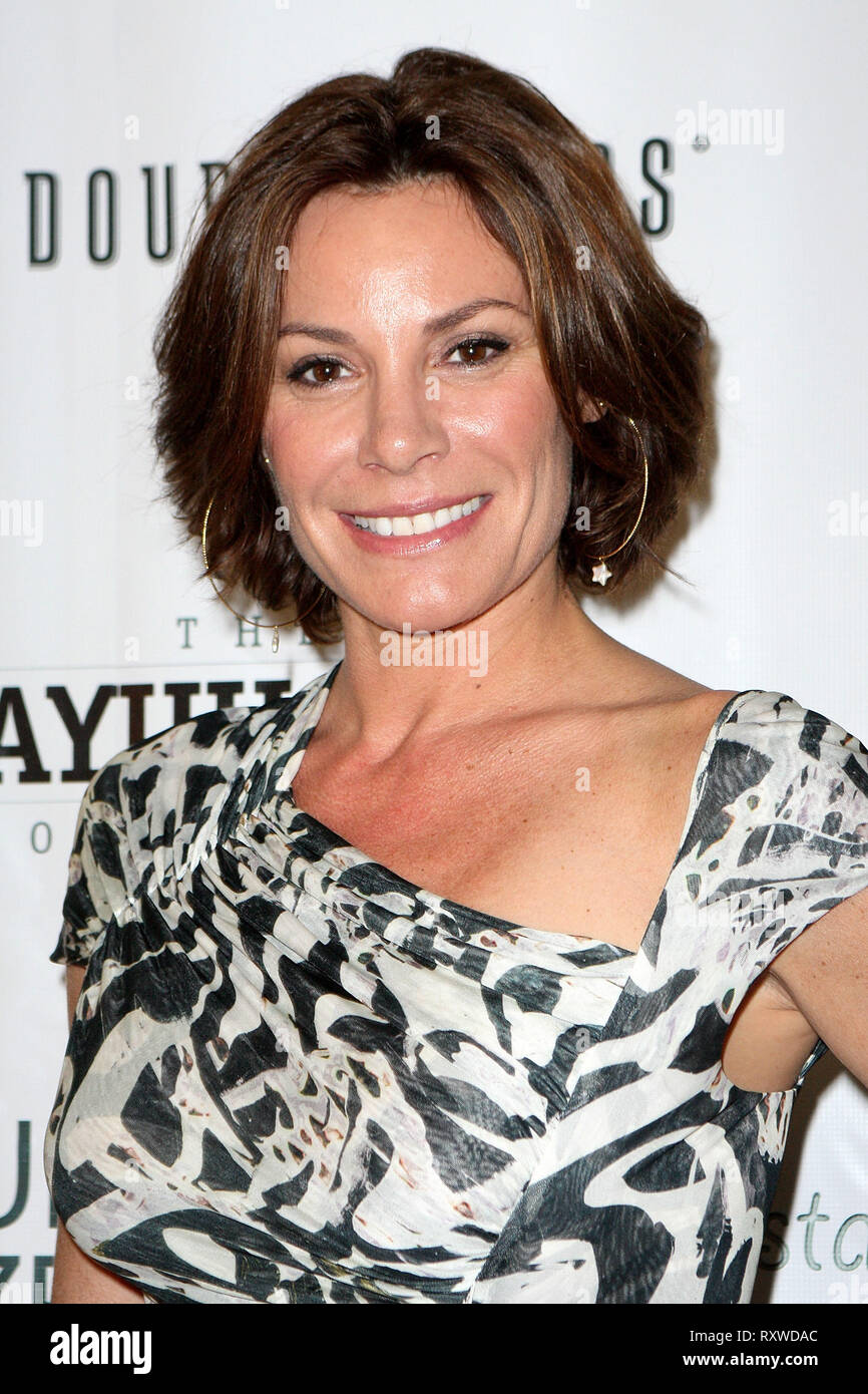 New York, NY, USA. 03 Jun, 2010. Countess, LuAnn de Lesseps at The ...