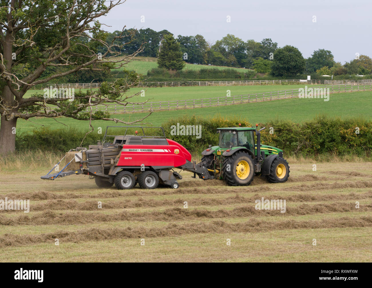 Harvesting hay hi-res stock photography and images - Alamy