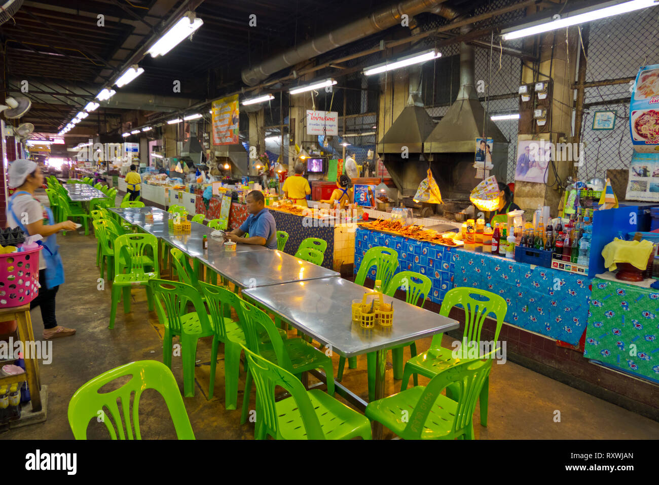 Food stalls and eating area, indoor market, Trat, Thailand Stock Photo ...