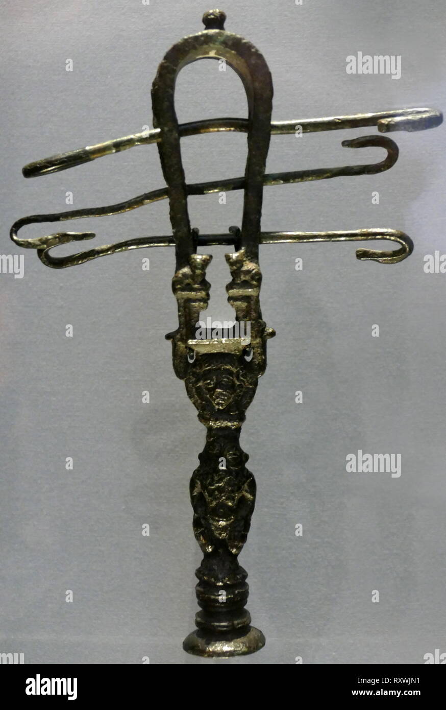 Egyptian sistrum hi-res stock photography and images - Alamy