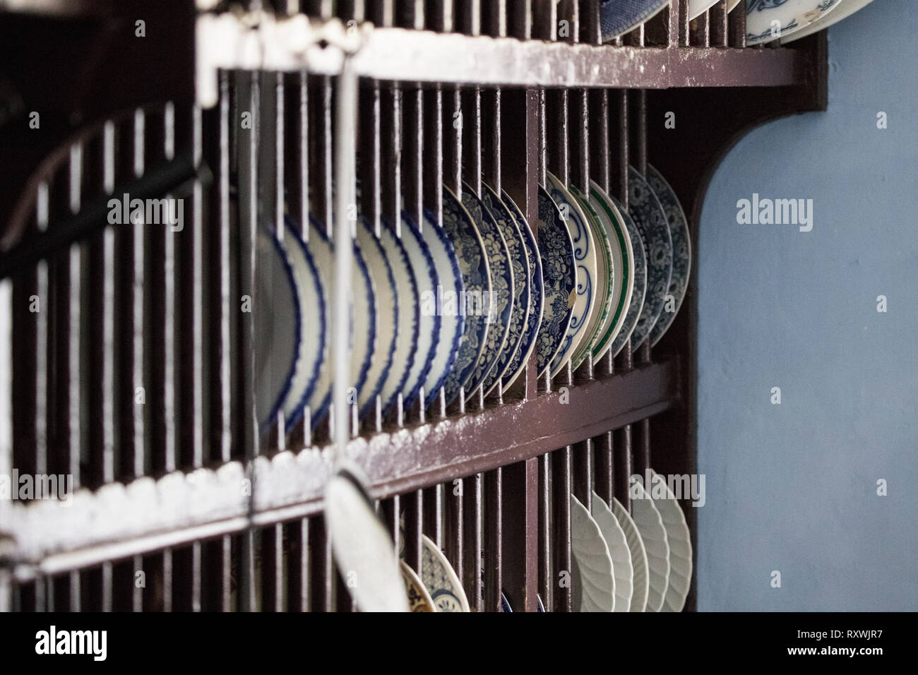 Large plates hi-res stock photography and images - Alamy