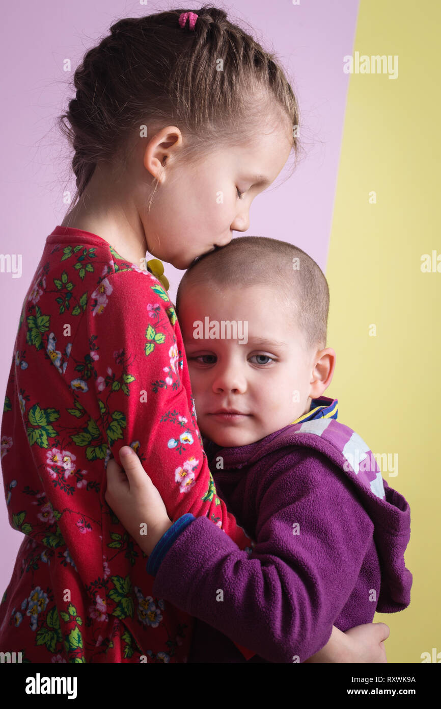 Caucasian brother help sibling hi-res stock photography and images - Alamy