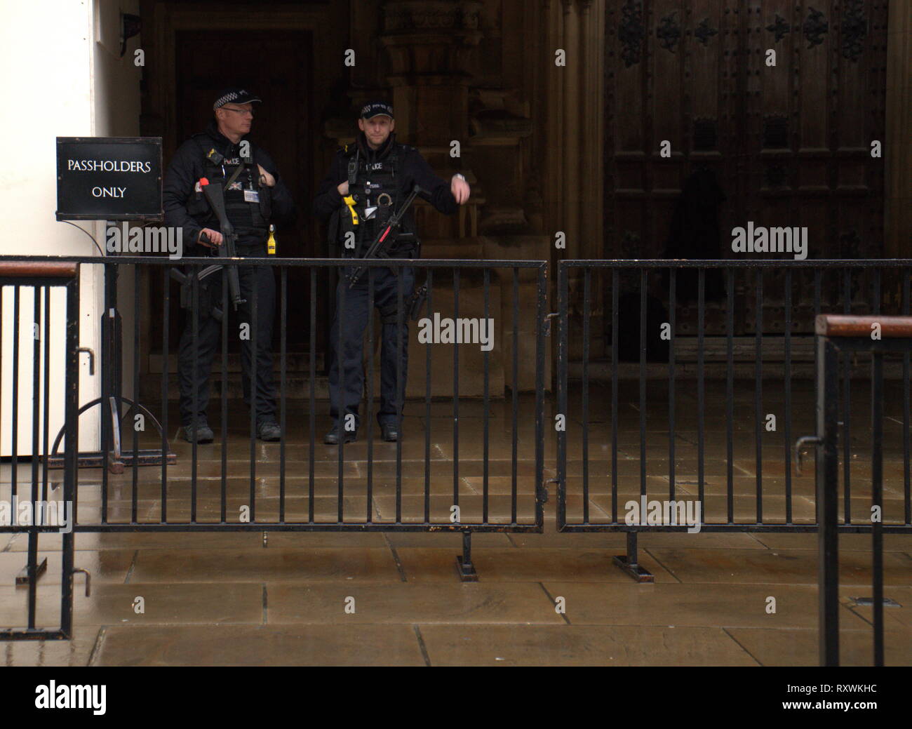 security measures including armed police, outside the House of Commons ...