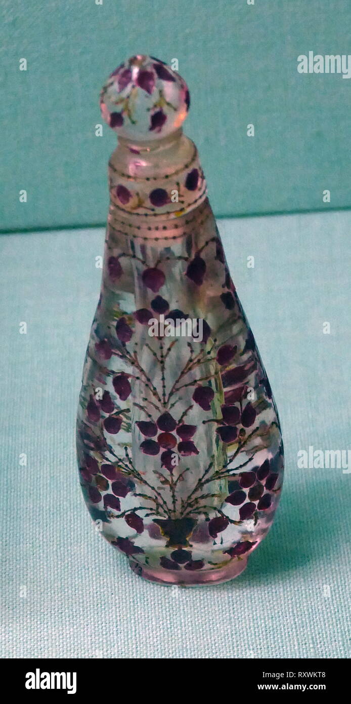 crystal perfume bottle, Mughal, India, 17th century Stock Photo - Alamy