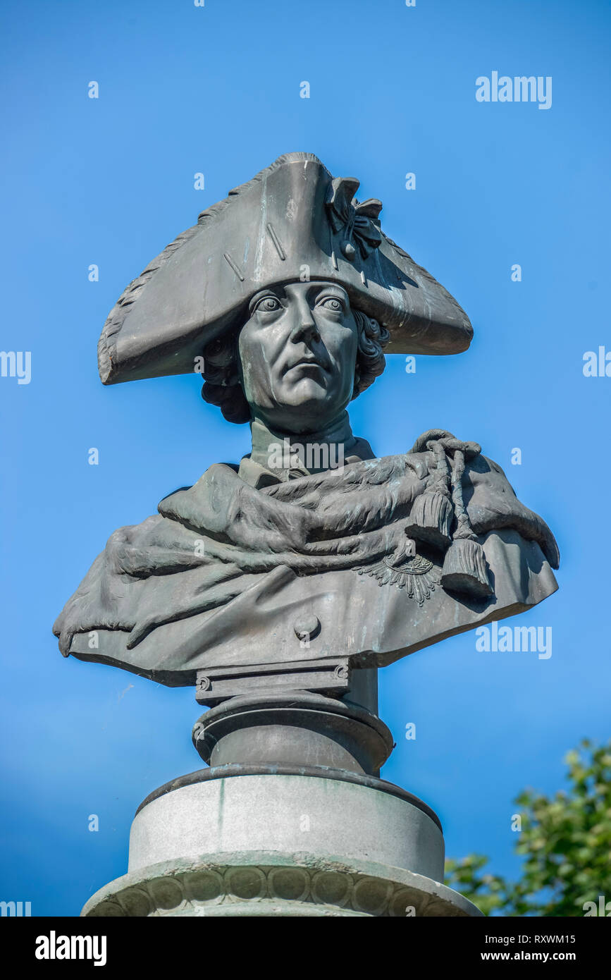 Bueste, Friedrich der Grosse, Volkspark, Friedrichshain, Berlin ...