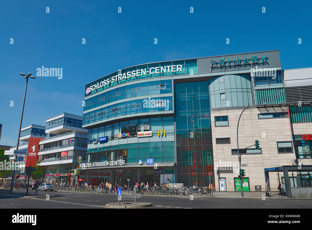 Scc font hi-res stock photography and images - Alamy