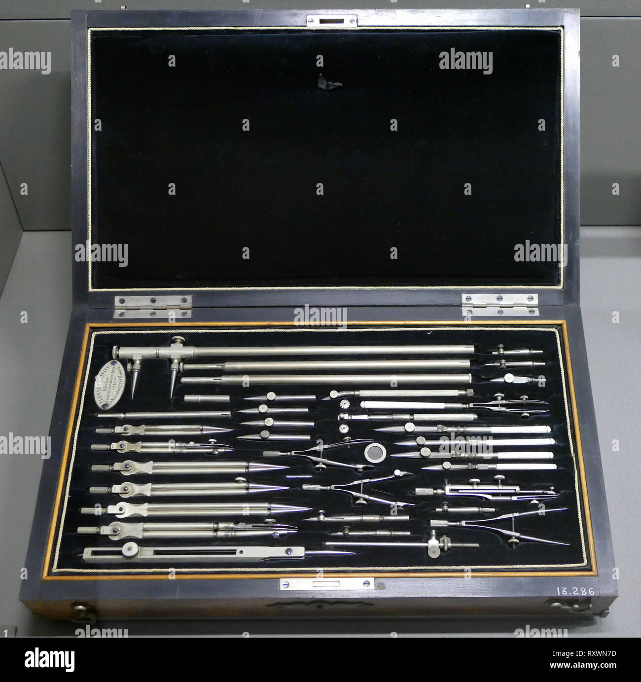 Mathematical instrument hi-res stock photography and images - Alamy