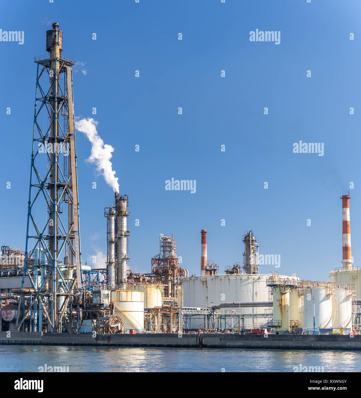Chemical Factory plant with gas storage and structure of pipeline with ...