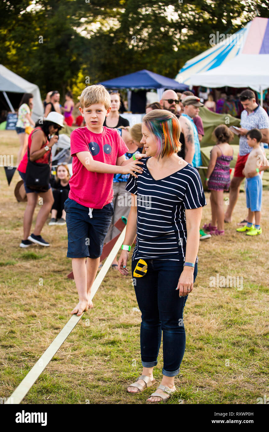 Child circus hi-res stock photography and images - Alamy