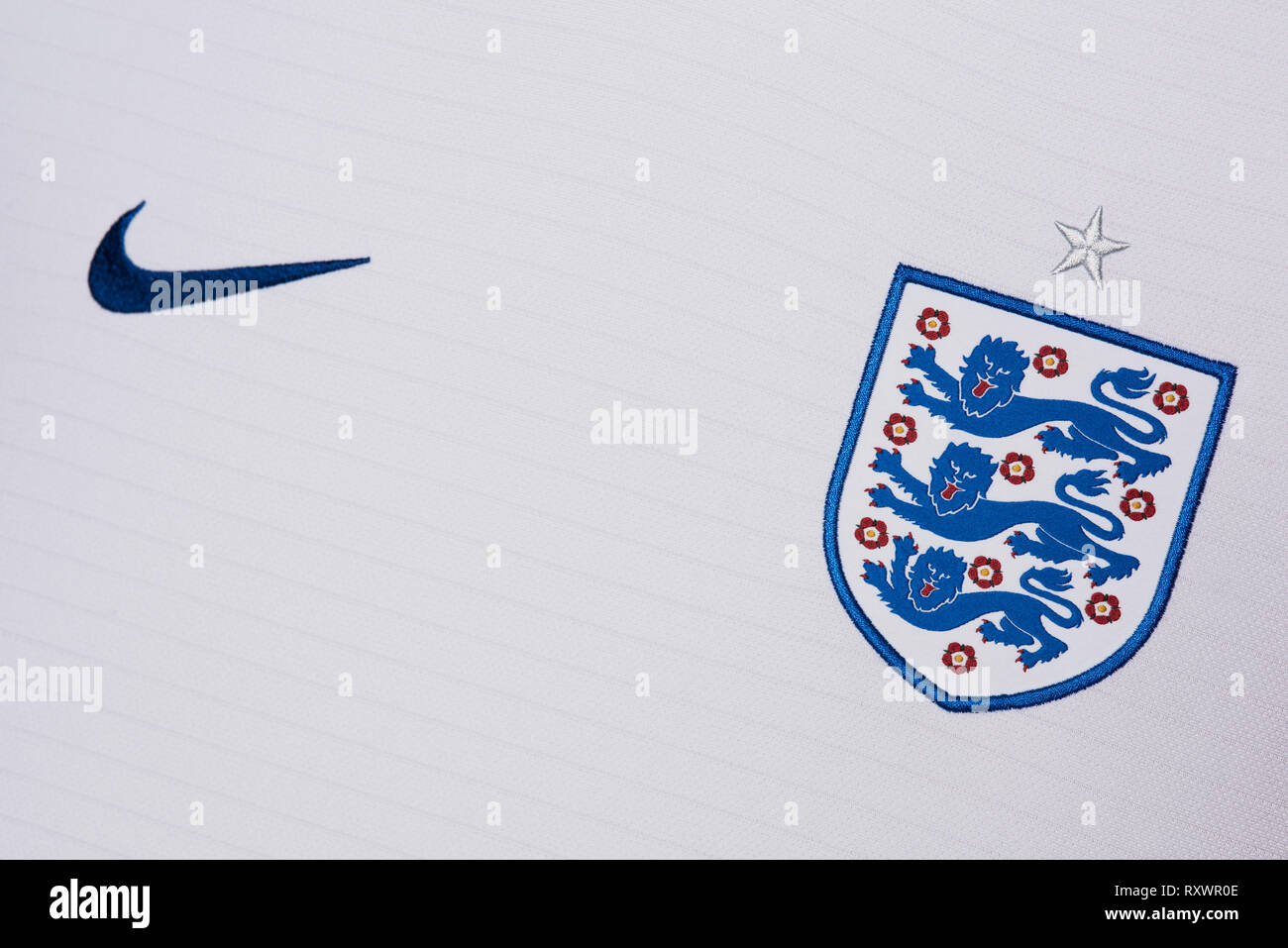 Nike england home jersey hi-res stock photography and images - Alamy