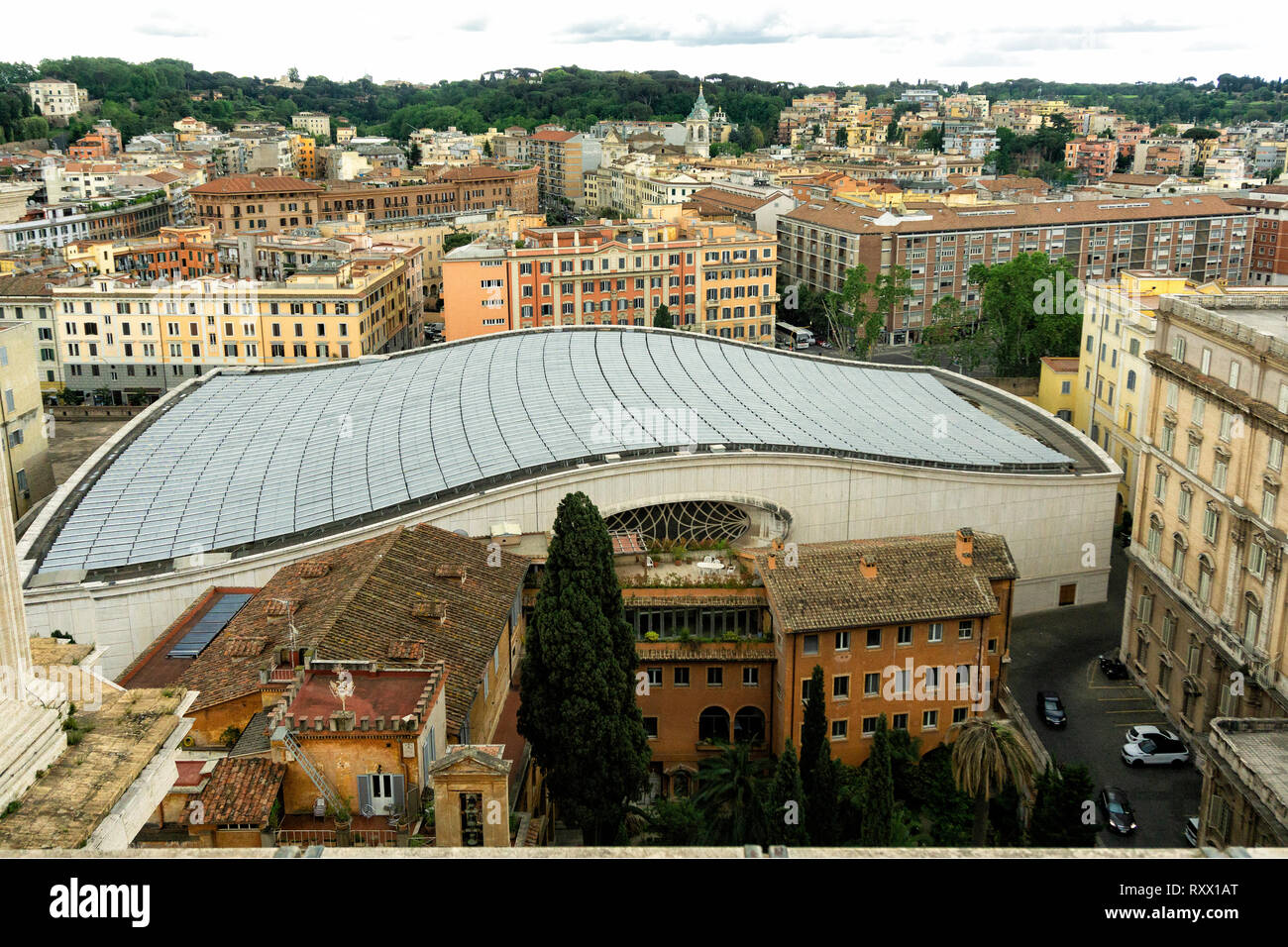In vatican audience hall hi-res stock photography and images - Alamy