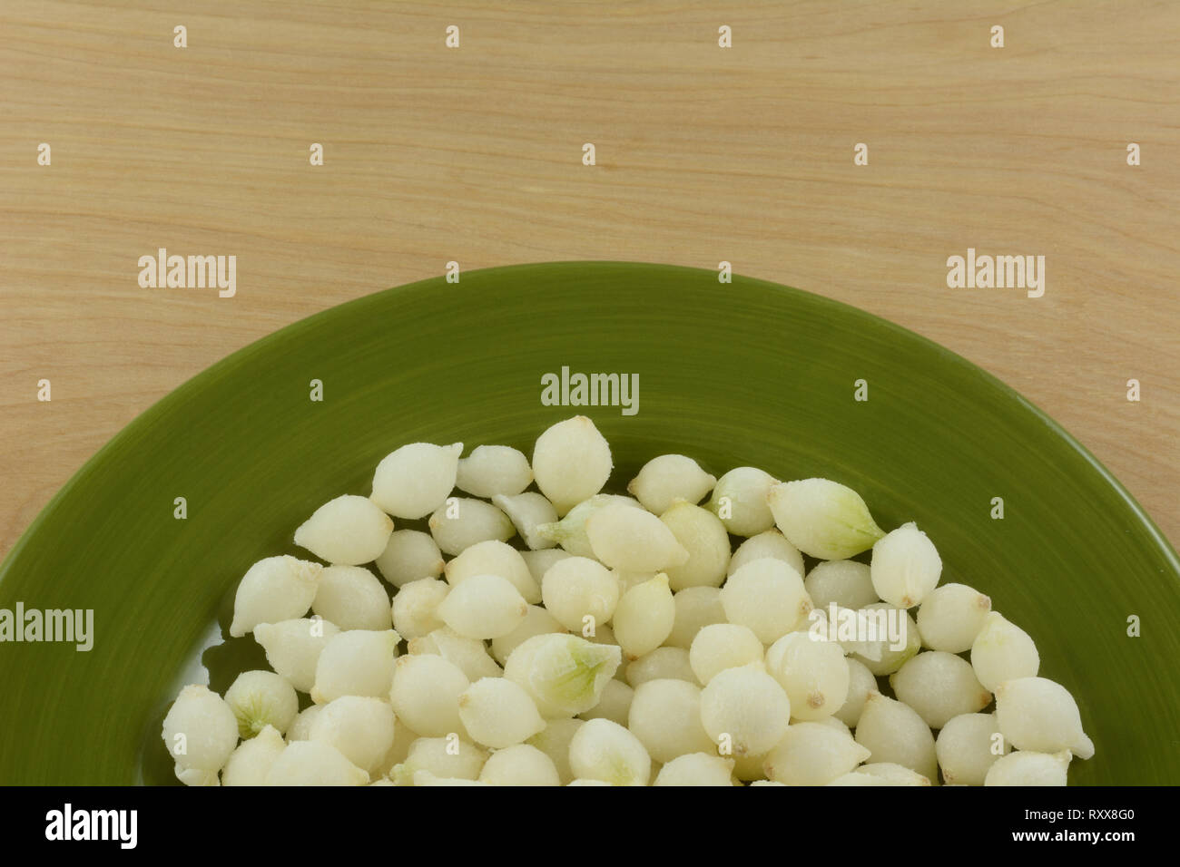 Pearl onions frozen hi-res stock photography and images - Alamy