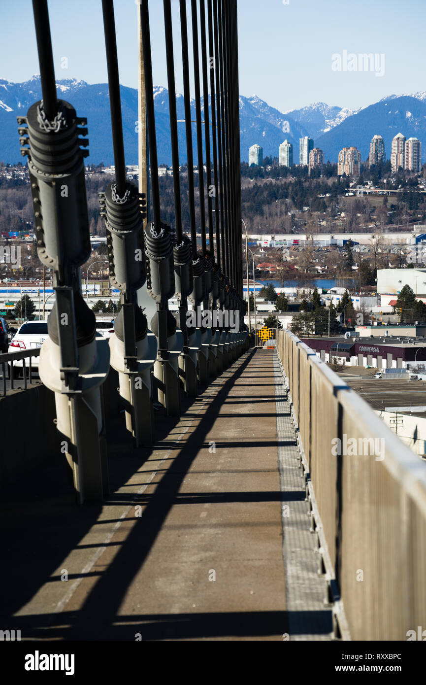 Highway 91 on Alex Fraser Bridge, New Westminster, British Columbia ...