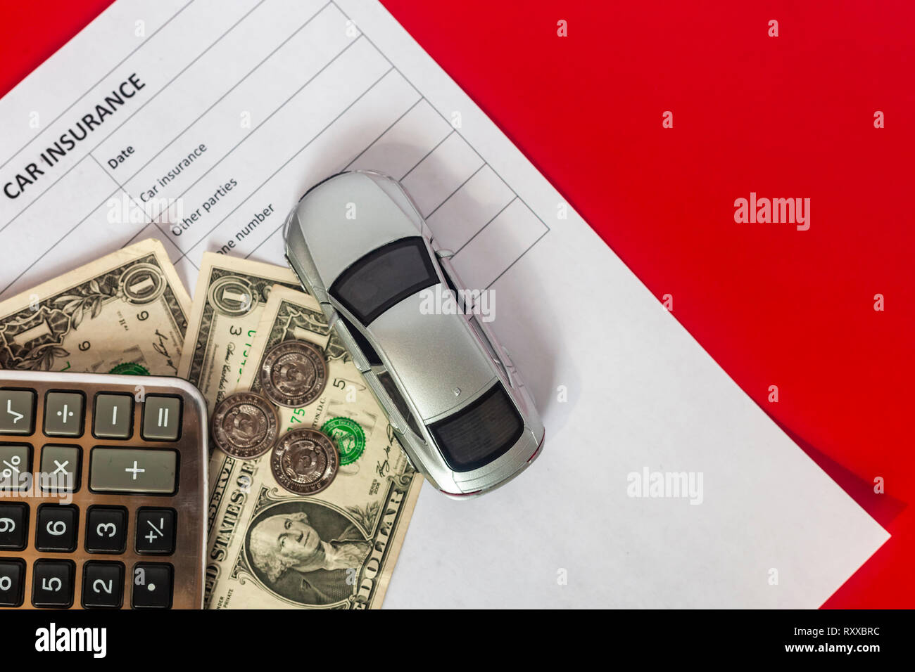 Certificate of motor insurance hi-res stock photography and images - Alamy