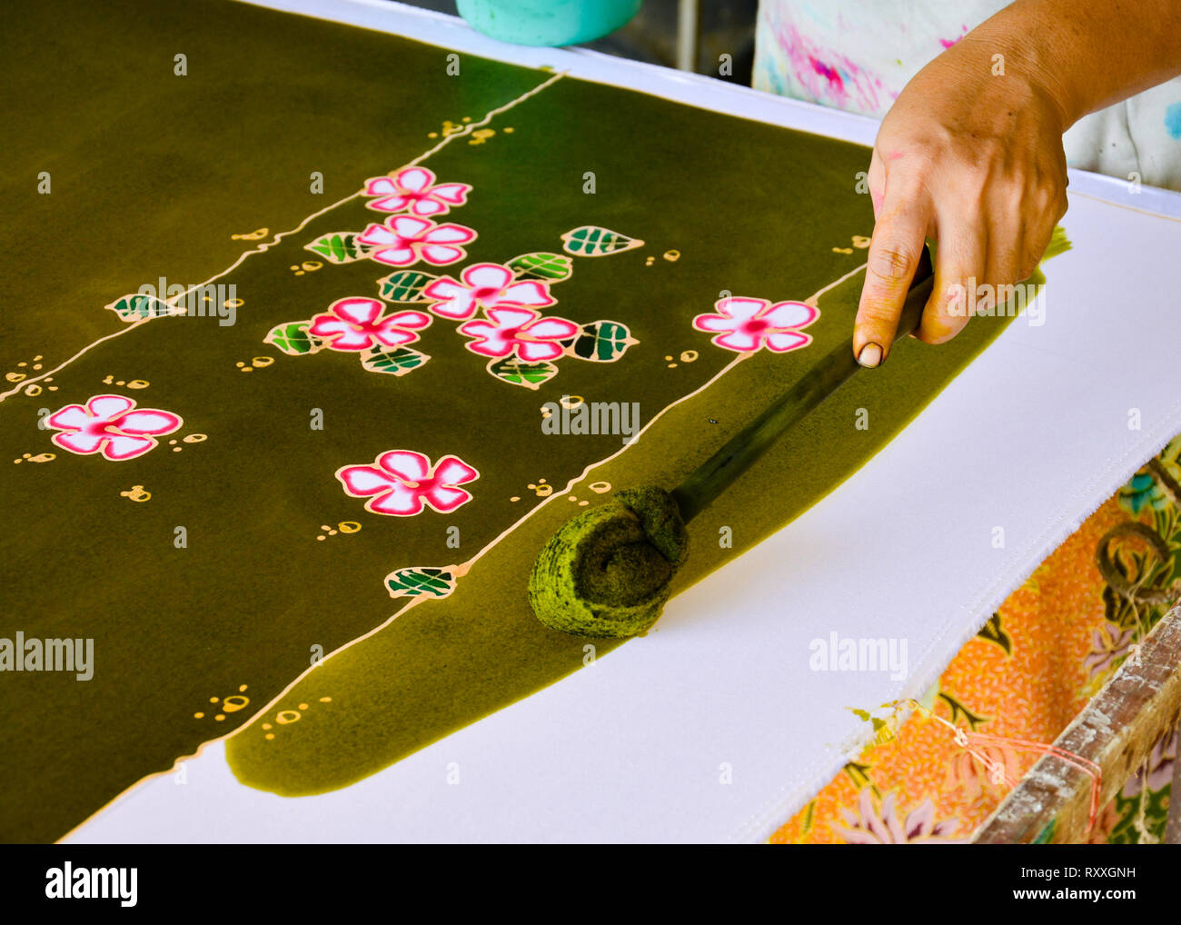 Painting watercolor on the fabric to make Batik, Making Batik, painting ...