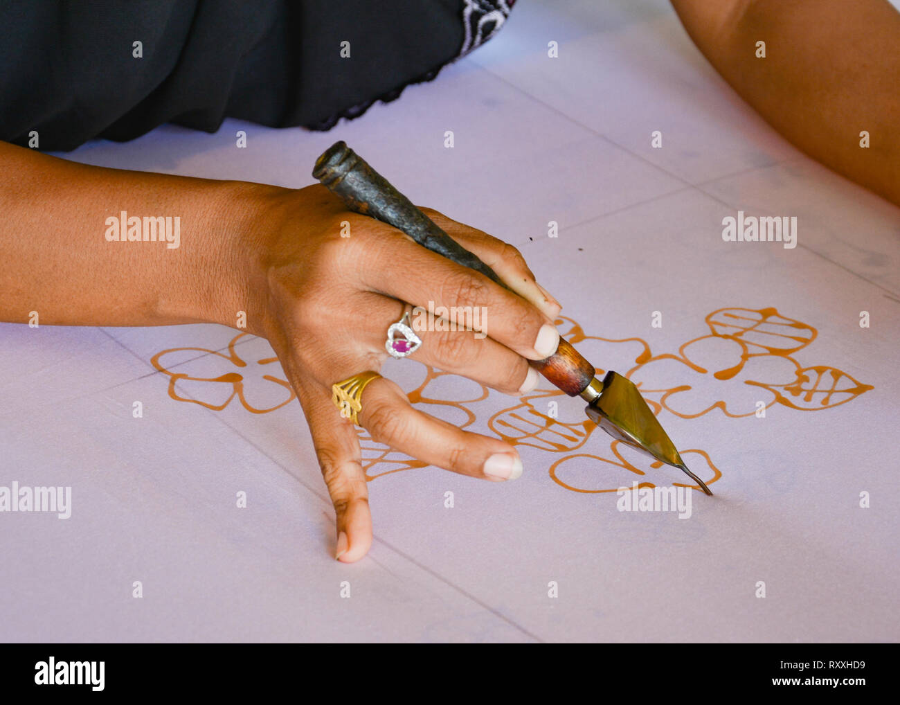 Painting watercolor on the fabric to make Batik, Making Batik, painting ...