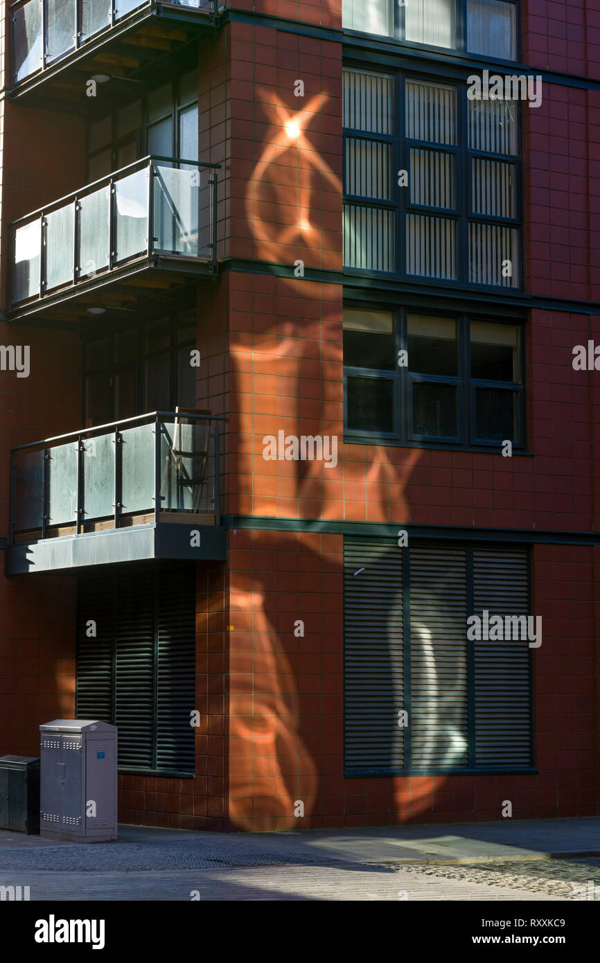 Manchester architecture in the sun hi-res stock photography and images ...