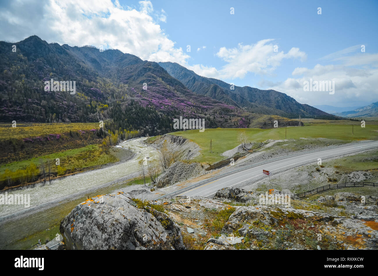 Mountain landscapes of the Chui tract, Altai. Valley Chuya ...