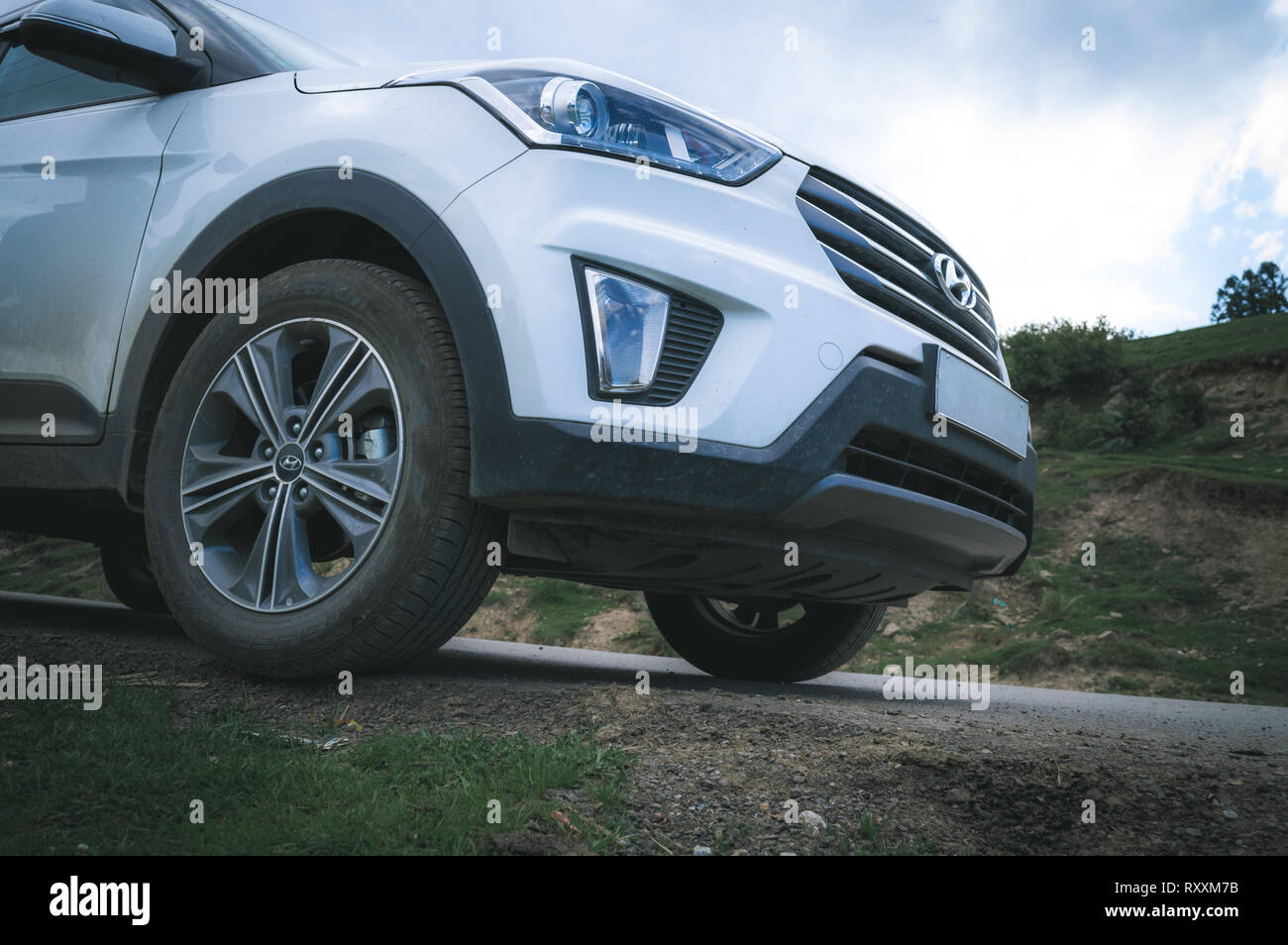 Car road side view low angle hi-res stock photography and images - Alamy