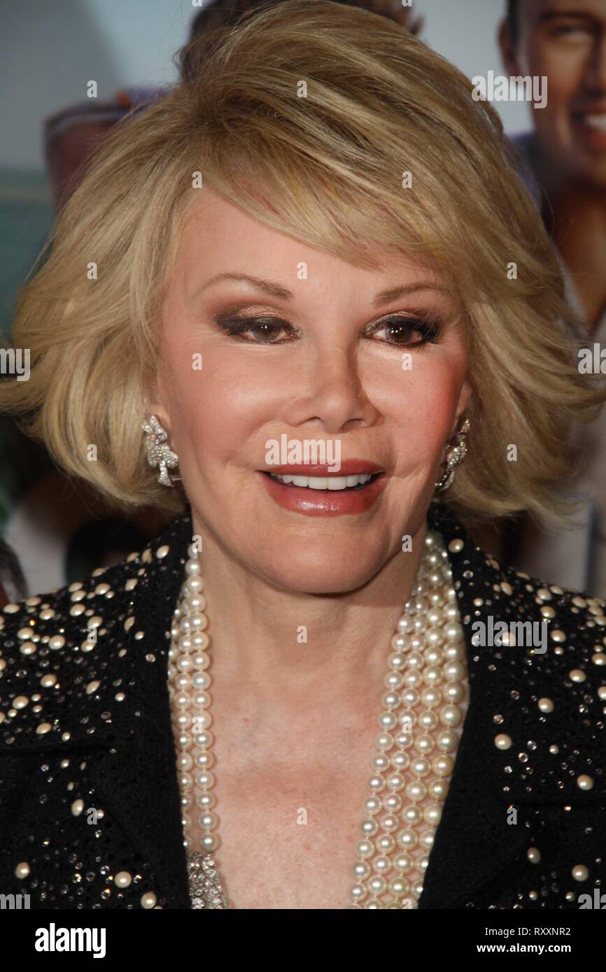 Joan rivers 2010 hi-res stock photography and images - Alamy