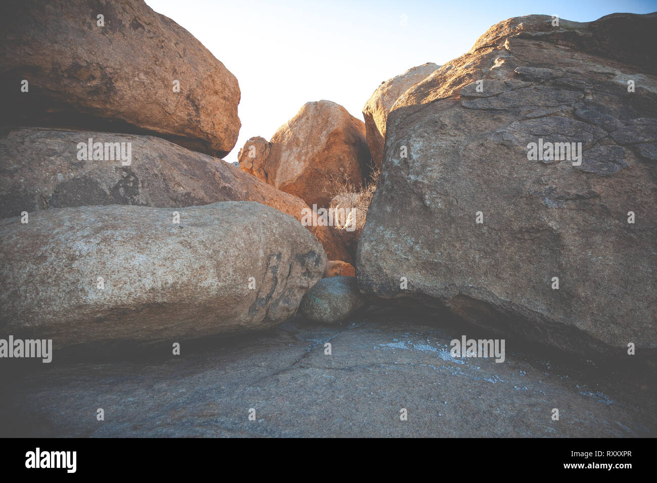 Arizona desert rocks hi-res stock photography and images - Alamy