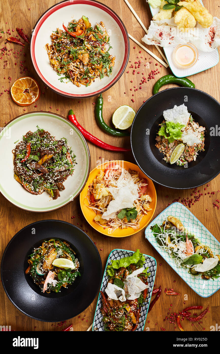 Asian dining table hi-res stock photography and images - Alamy