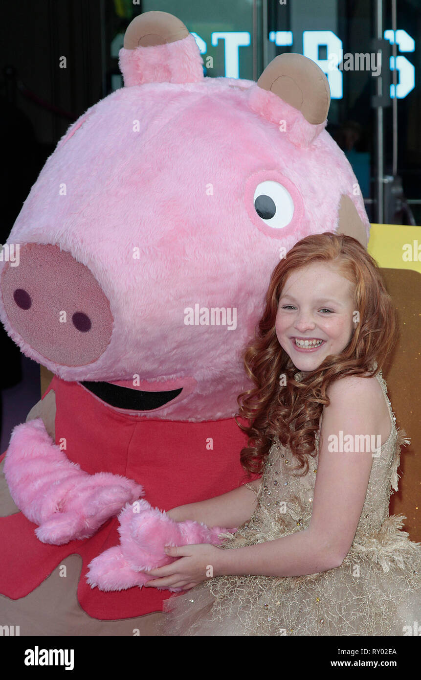Feb 01, 2015 - London, England, UK - Peppa Pig: The Golden Boots UK ...