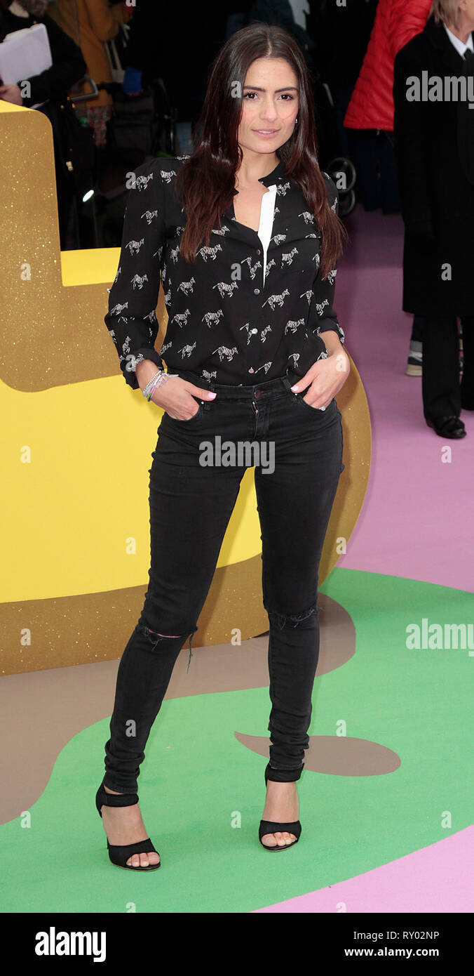 Layla anna lee hi-res stock photography and images - Alamy