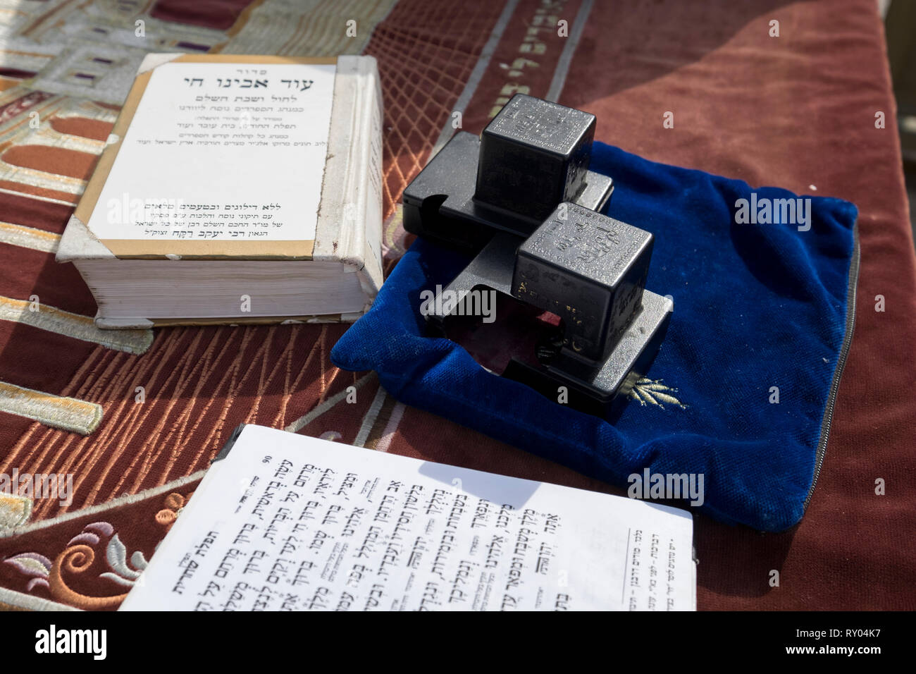 Tefillin Prayer High Resolution Stock Photography and Images - Alamy