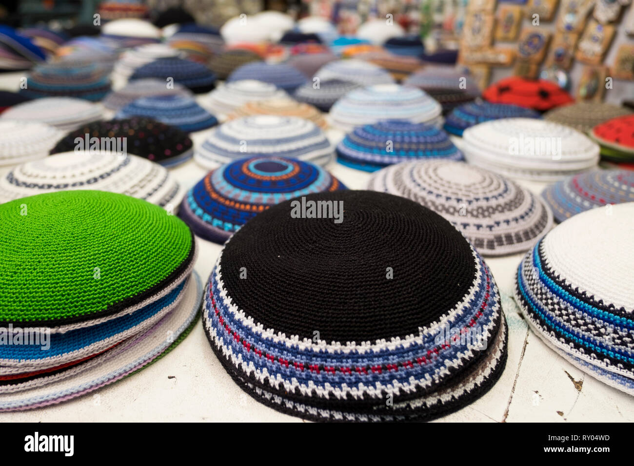 Woven yamulke hi-res stock photography and images - Alamy