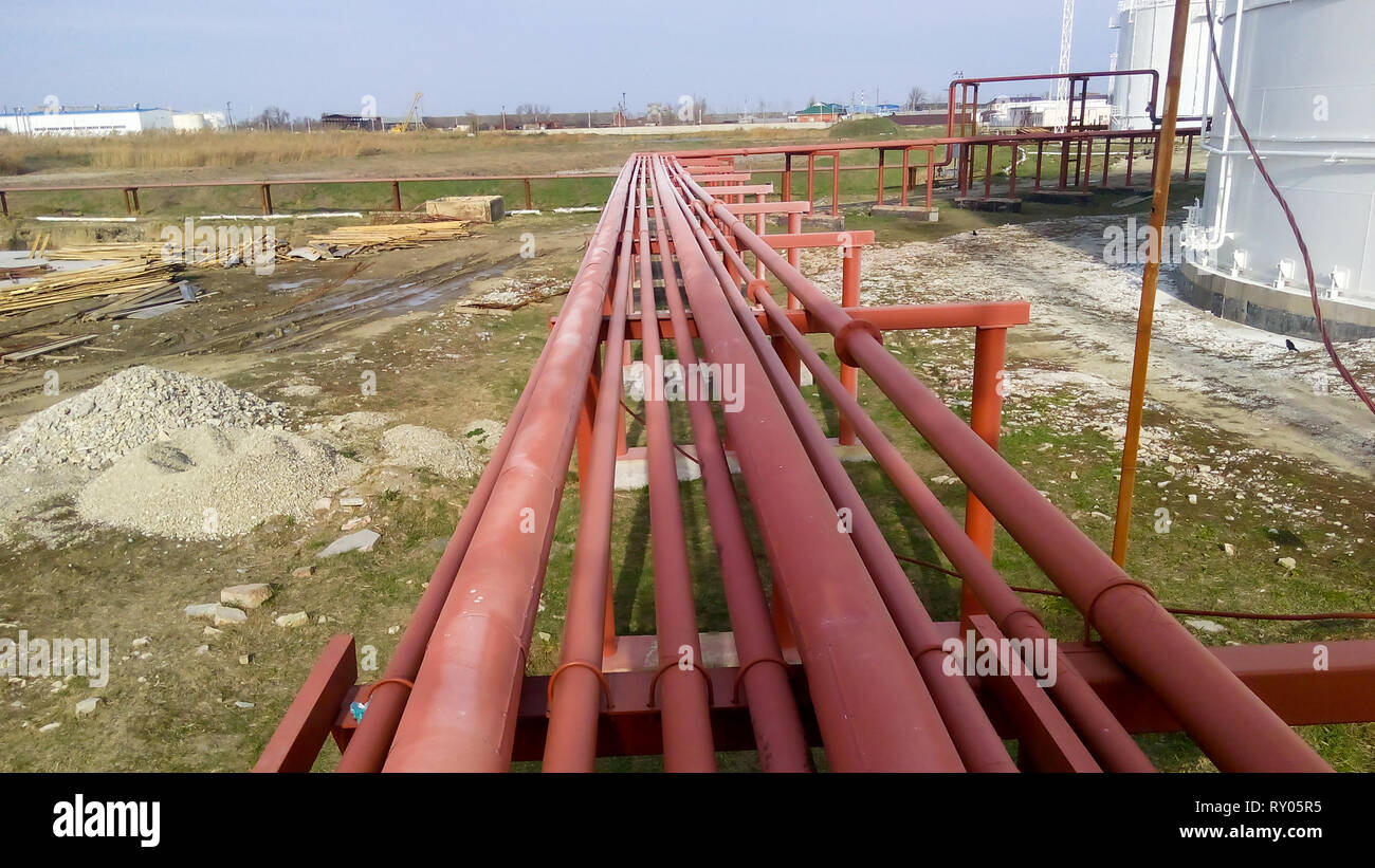 Piping for pumping refined petroleum products. Pipes at the refinery ...