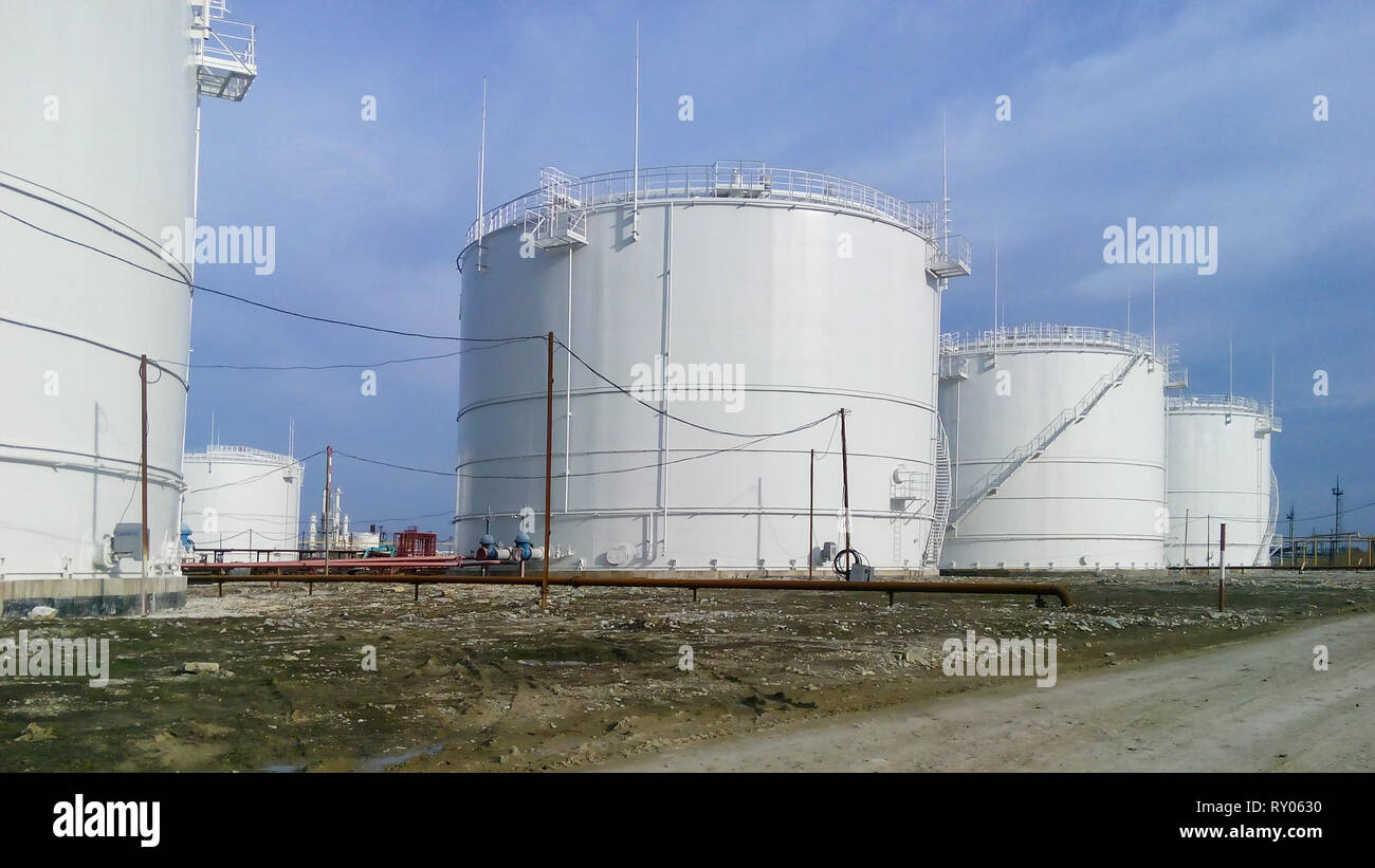 Storage tanks for petroleum products. Equipment refinery Stock Photo ...