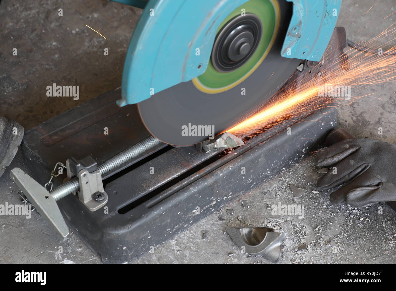 casting iron cut by fiber cutting equipment ; close up Stock Photo - Alamy