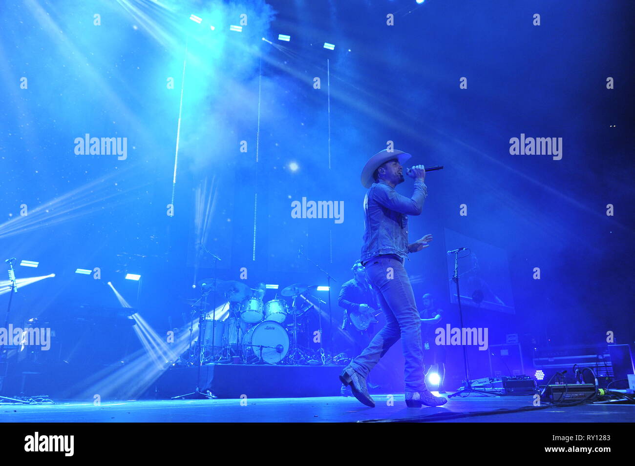 Stubble Cowboy High Resolution Stock Photography and Images - Alamy