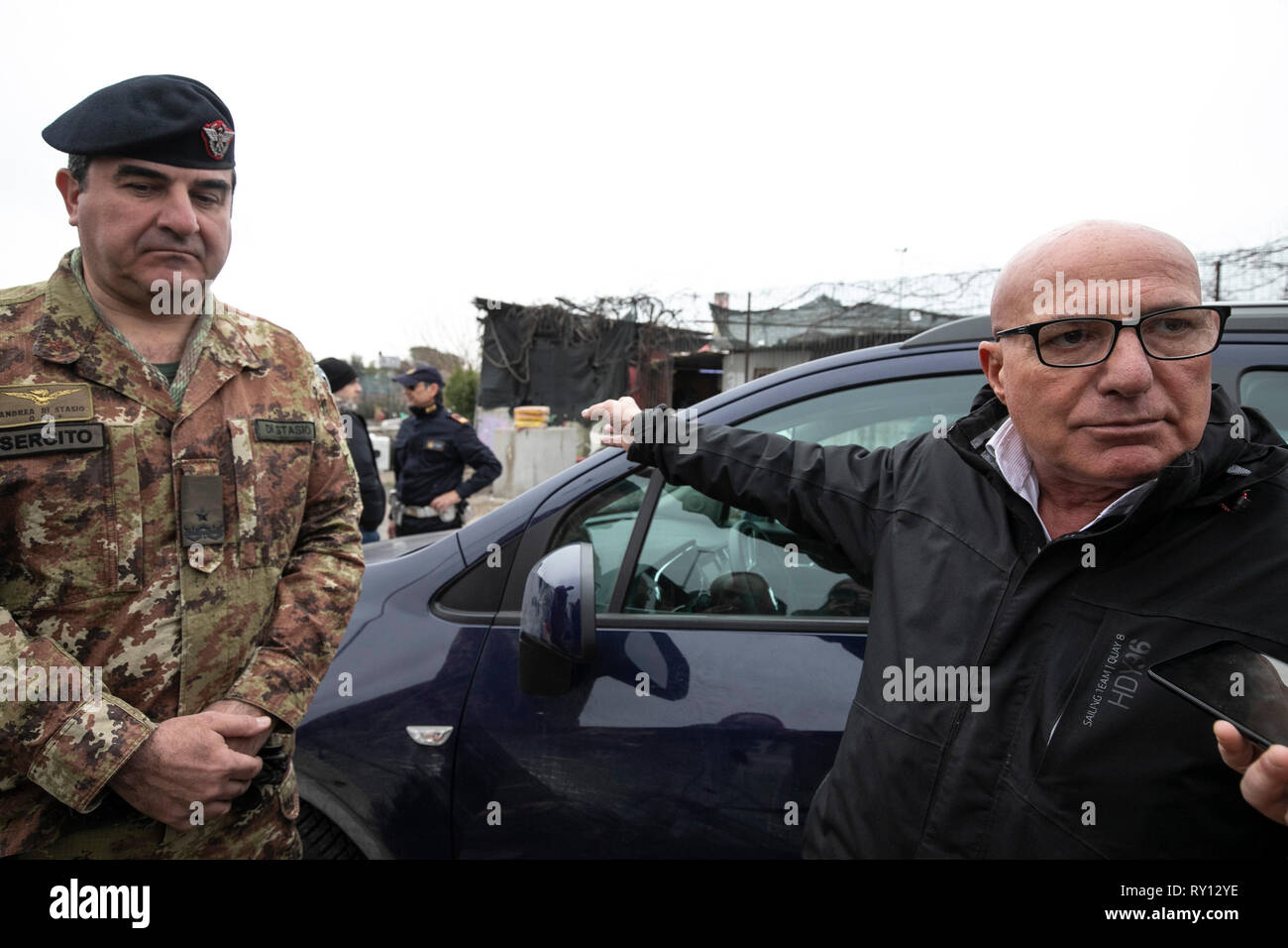 Generale di brigata comandante brigata sassari andrea di stasio hi-res ...