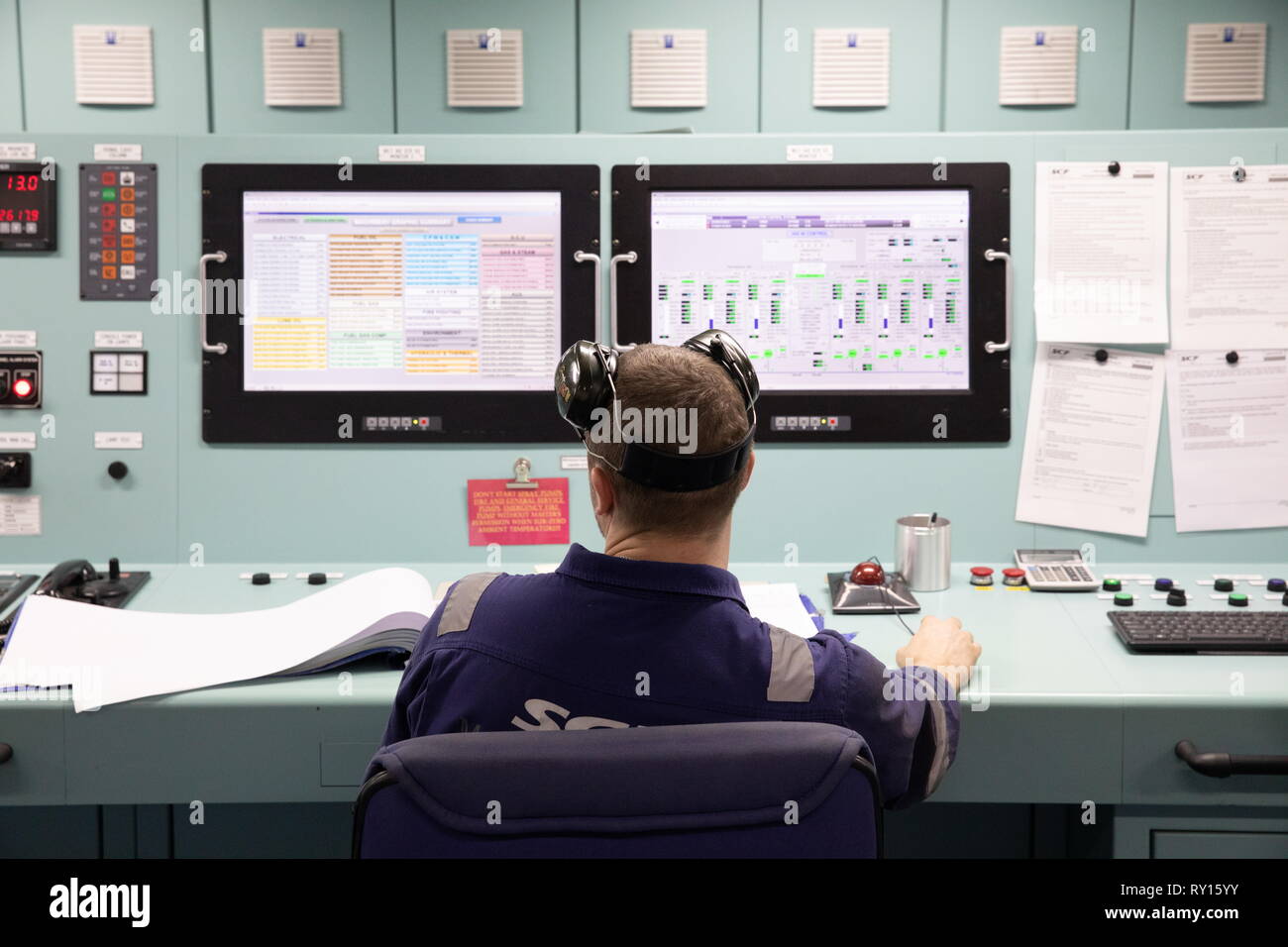 Cargo Operation High Resolution Stock Photography and Images - Alamy