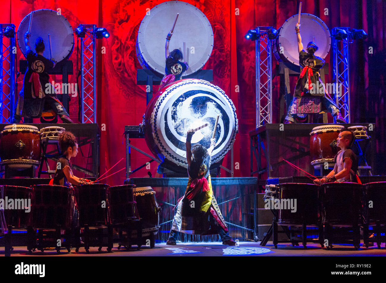 Odaiko drum hi-res stock photography and images - Alamy