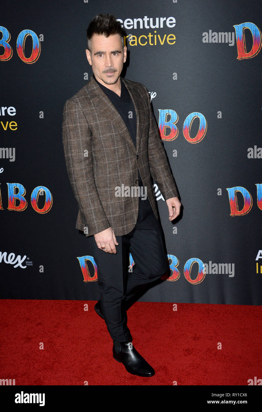 Colin farrell dumbo hi-res stock photography and images - Alamy