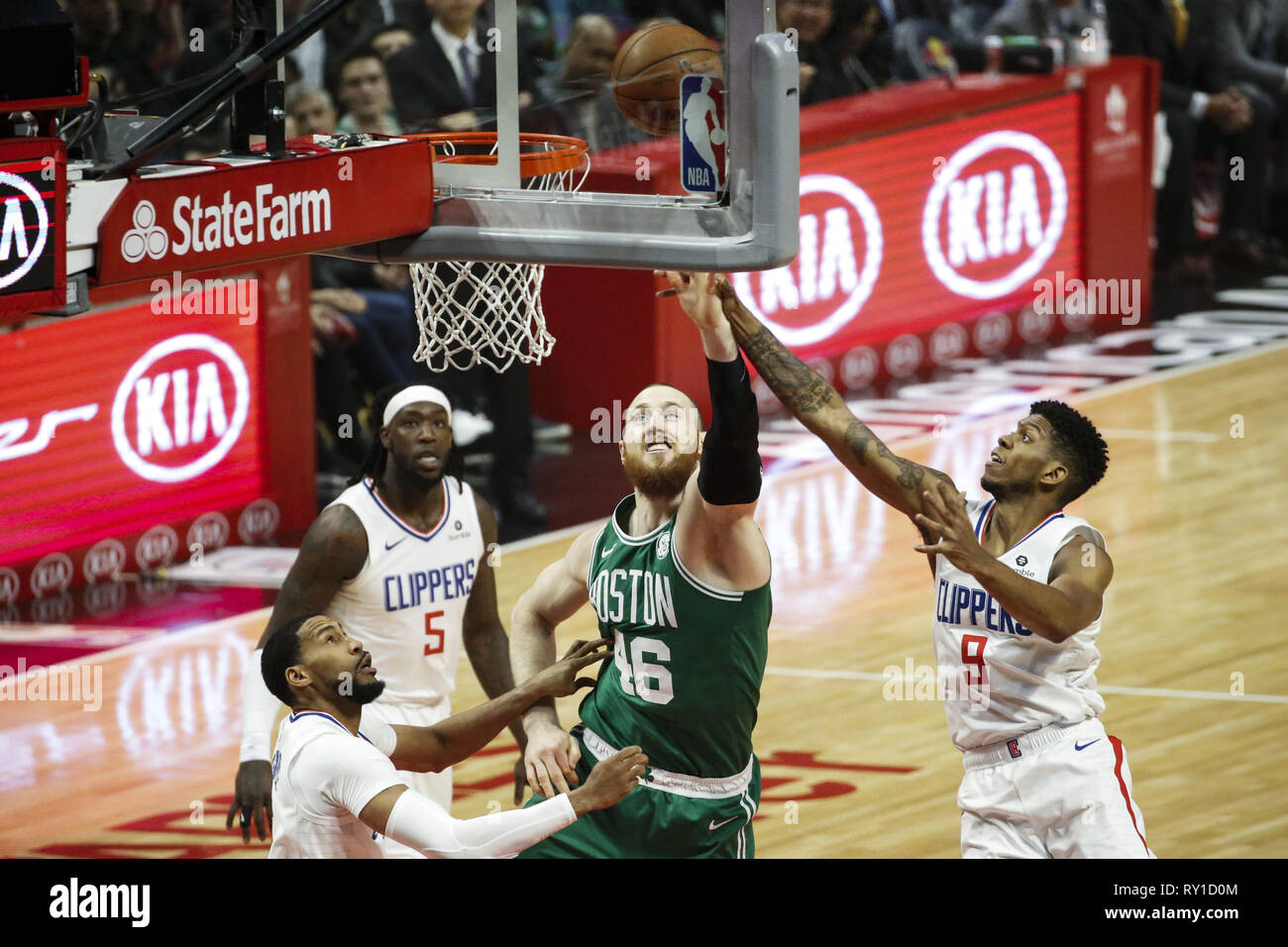 Tyrone wallace clippers hi-res stock photography and images - Alamy