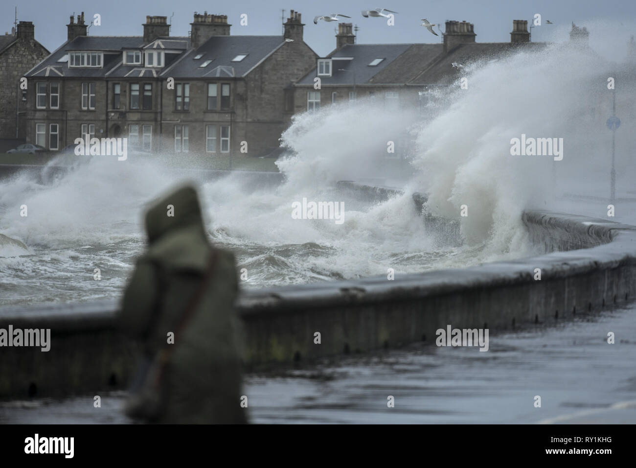 Storm Erik bring high winds up to 70mph, and rain to Scotland as ...