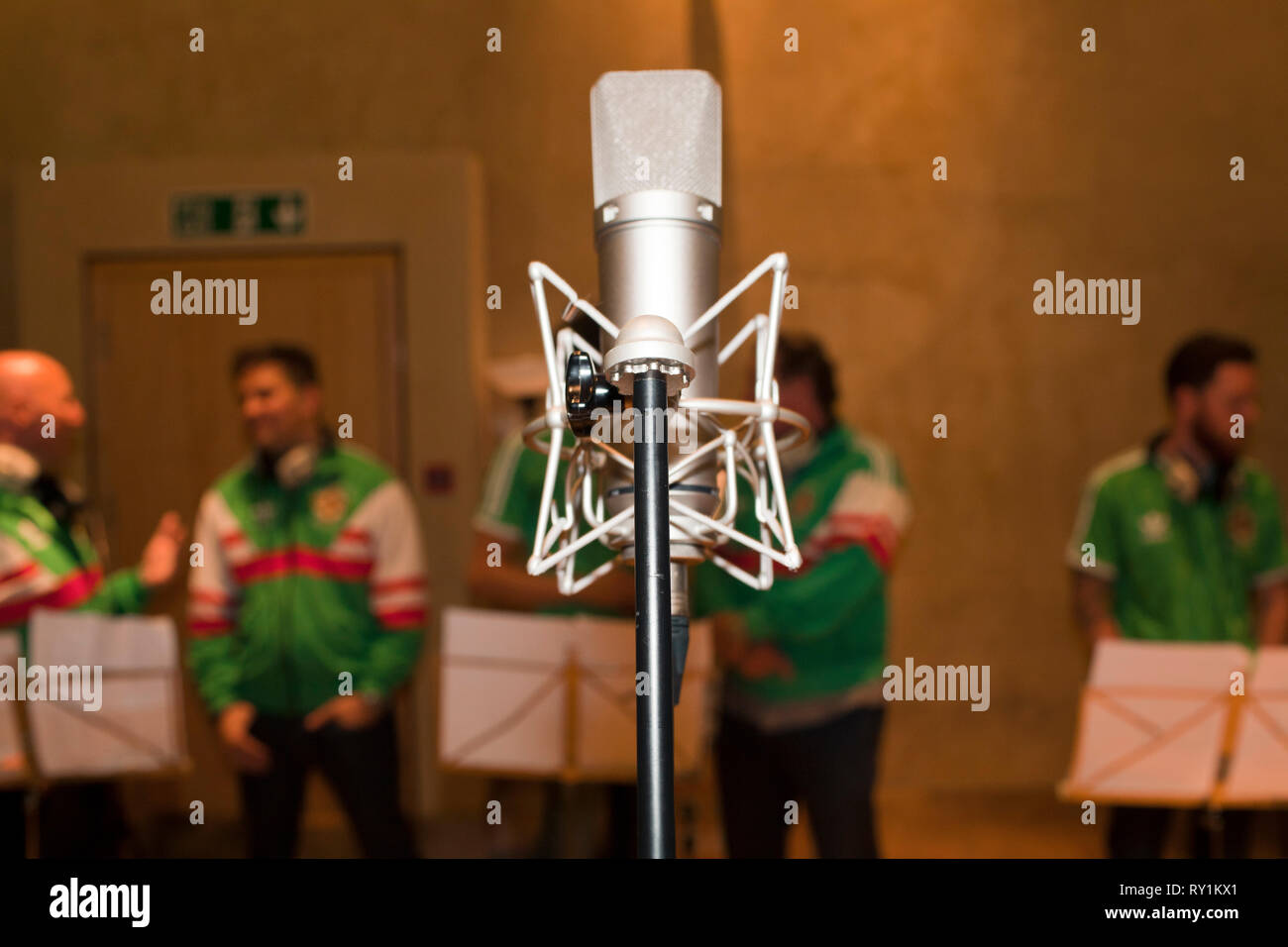 A microphone in a London recording studio Stock Photo - Alamy