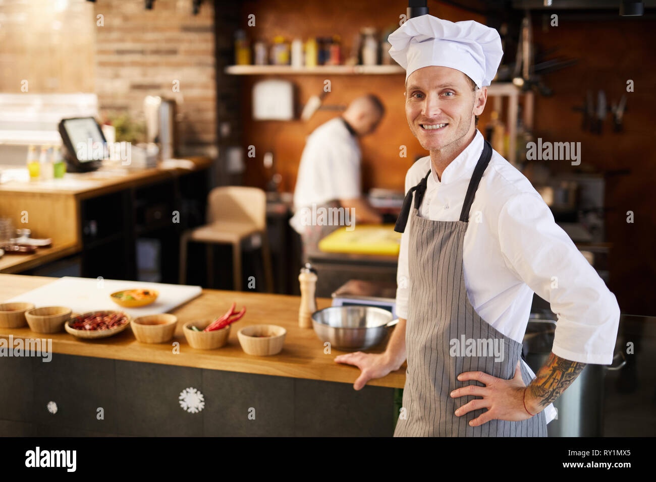 Professional male chef posing hi-res stock photography and images - Alamy