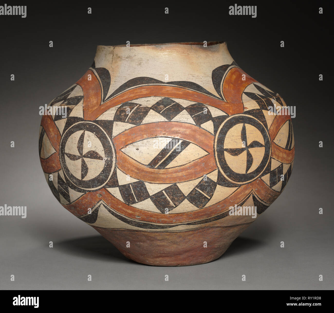 Laguna pottery hi-res stock photography and images - Alamy