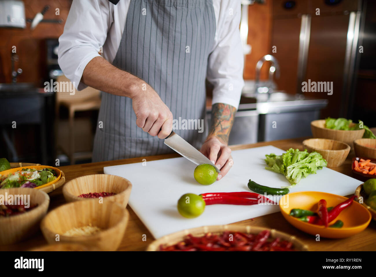 Asian hot dish hi-res stock photography and images - Alamy