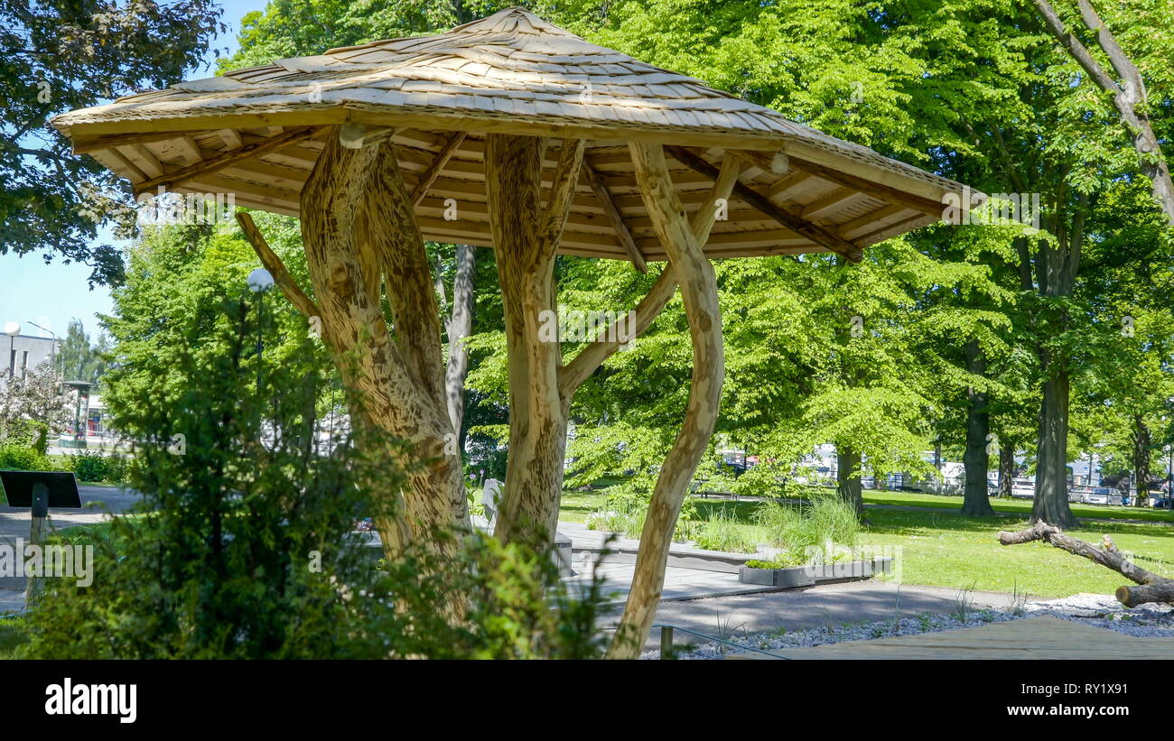 Waiting shed hi-res stock photography and images - Alamy