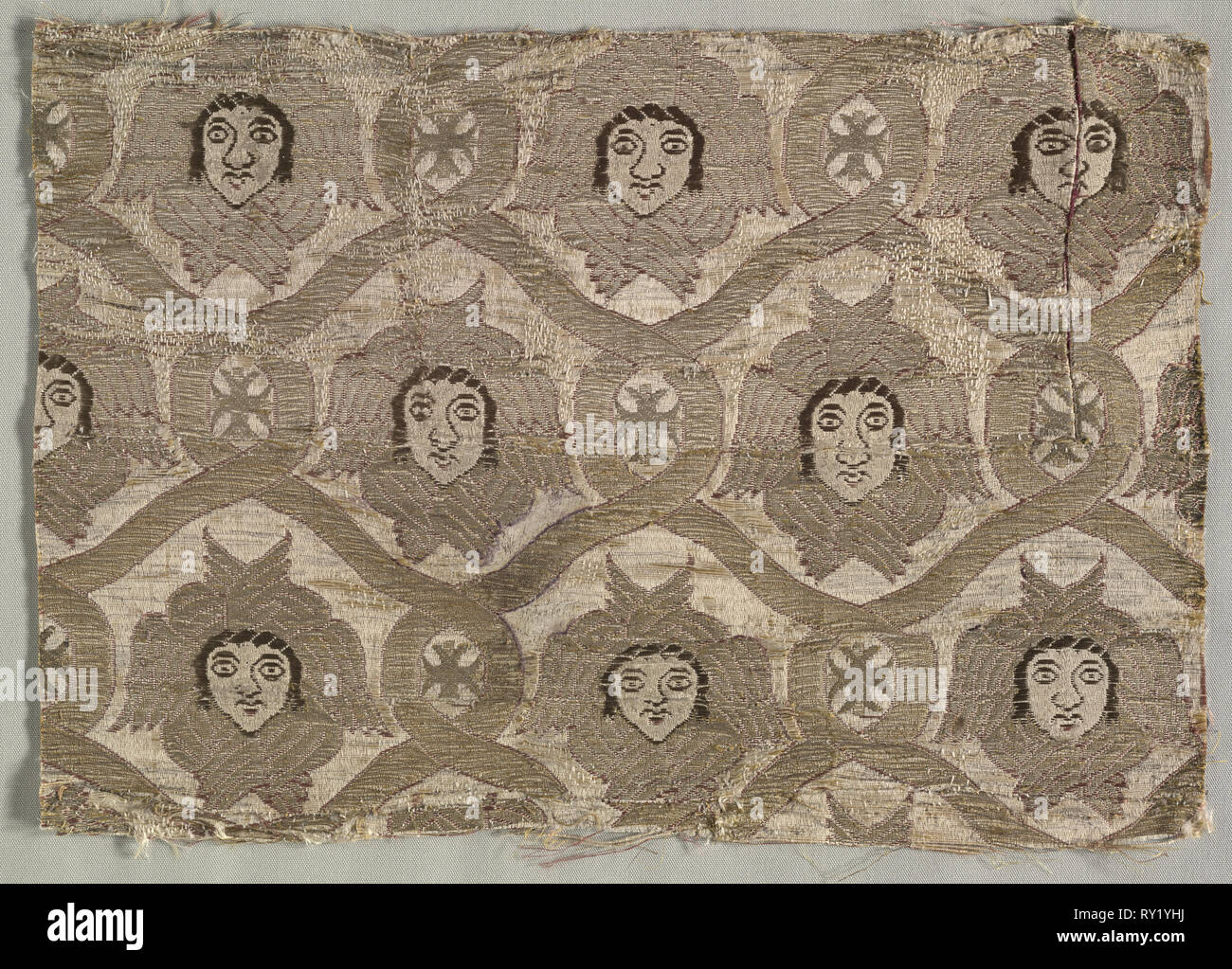 Heavy gold brocade hi-res stock photography and images - Alamy