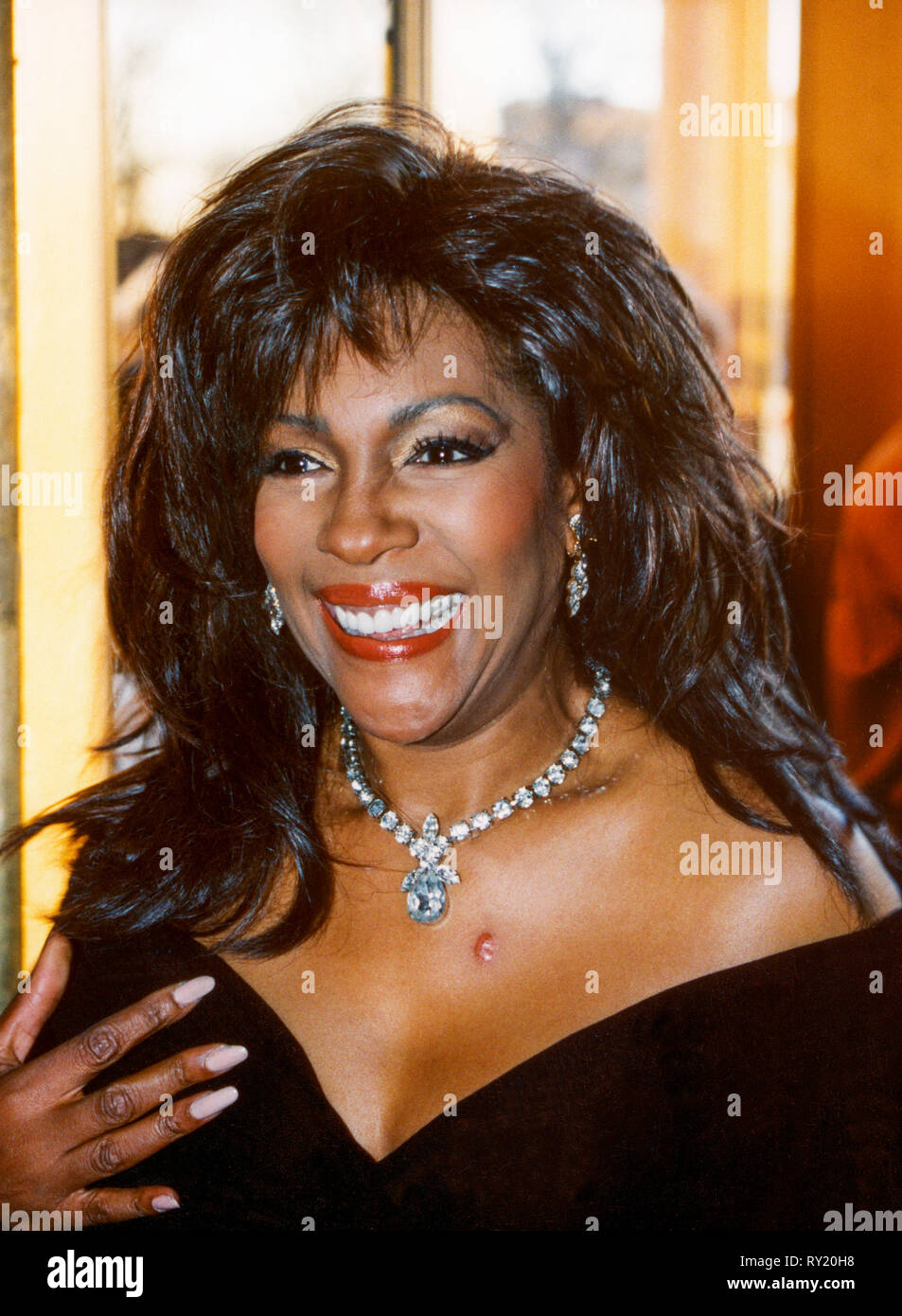 Mary Wilson American singer and former member of the group Supremes ...